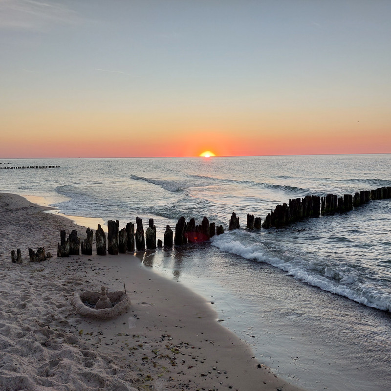 20220812 203307 — Postimages