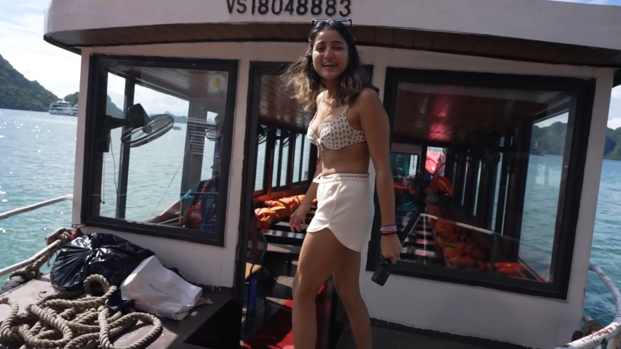 Desi cute girl big breasts and anvel in bikini mp4 snapshot 00 46 606 — Postimages