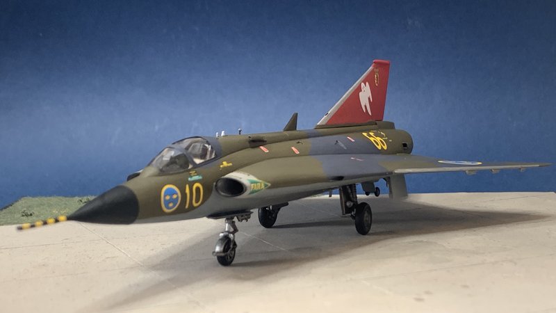 Hobby2000 1/72 Saab J35F Draken - HyperScale Forums