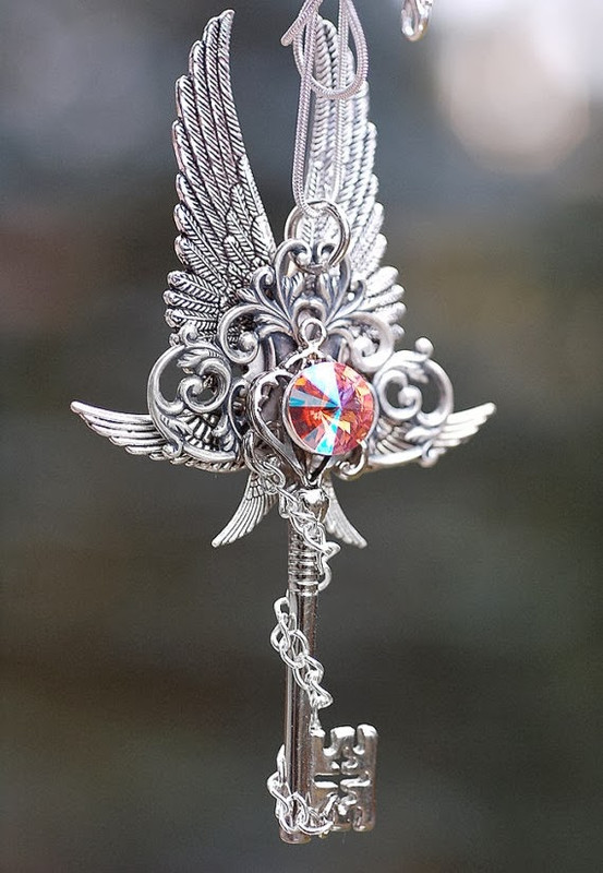 Chains of the Demiurge Key — Postimages