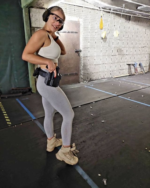 LEGINS1723 GUNS — Postimages