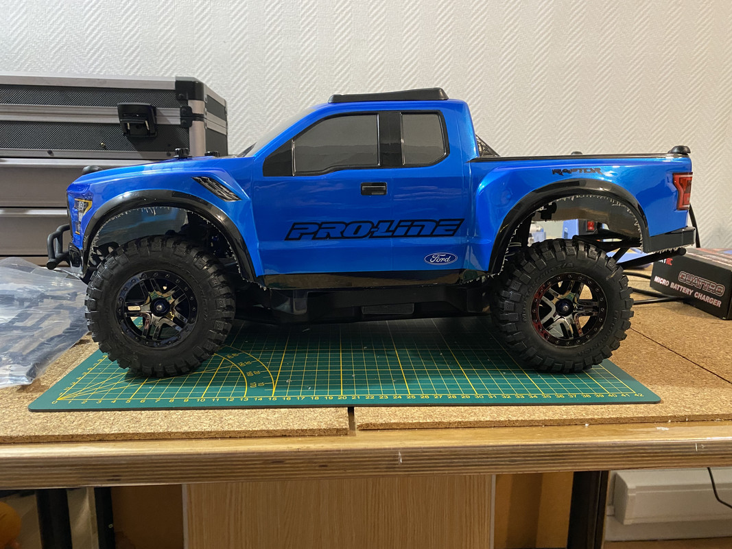 F565298 B B5 FC 4 E94 AAFD CBB0 B4905 D3 E — Postimages