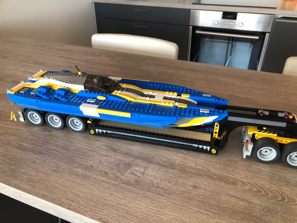 LEGO MOC Goosneck Trailer for Heavy Haul Truck by rayb | Rebrickable ...