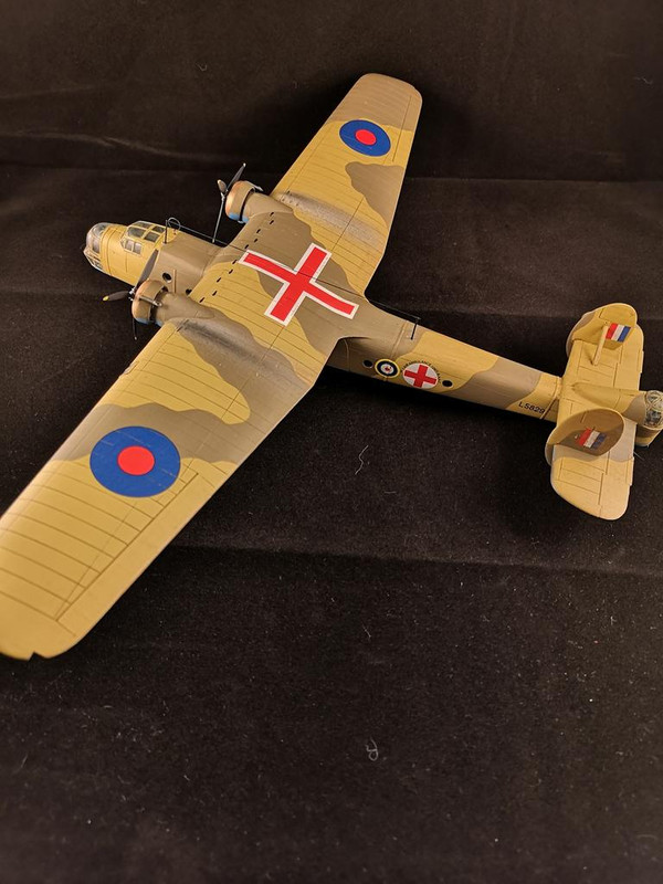 Valom Bristol Bombay Mk.1 1/72 - The Unofficial Airfix Modellers' Forum