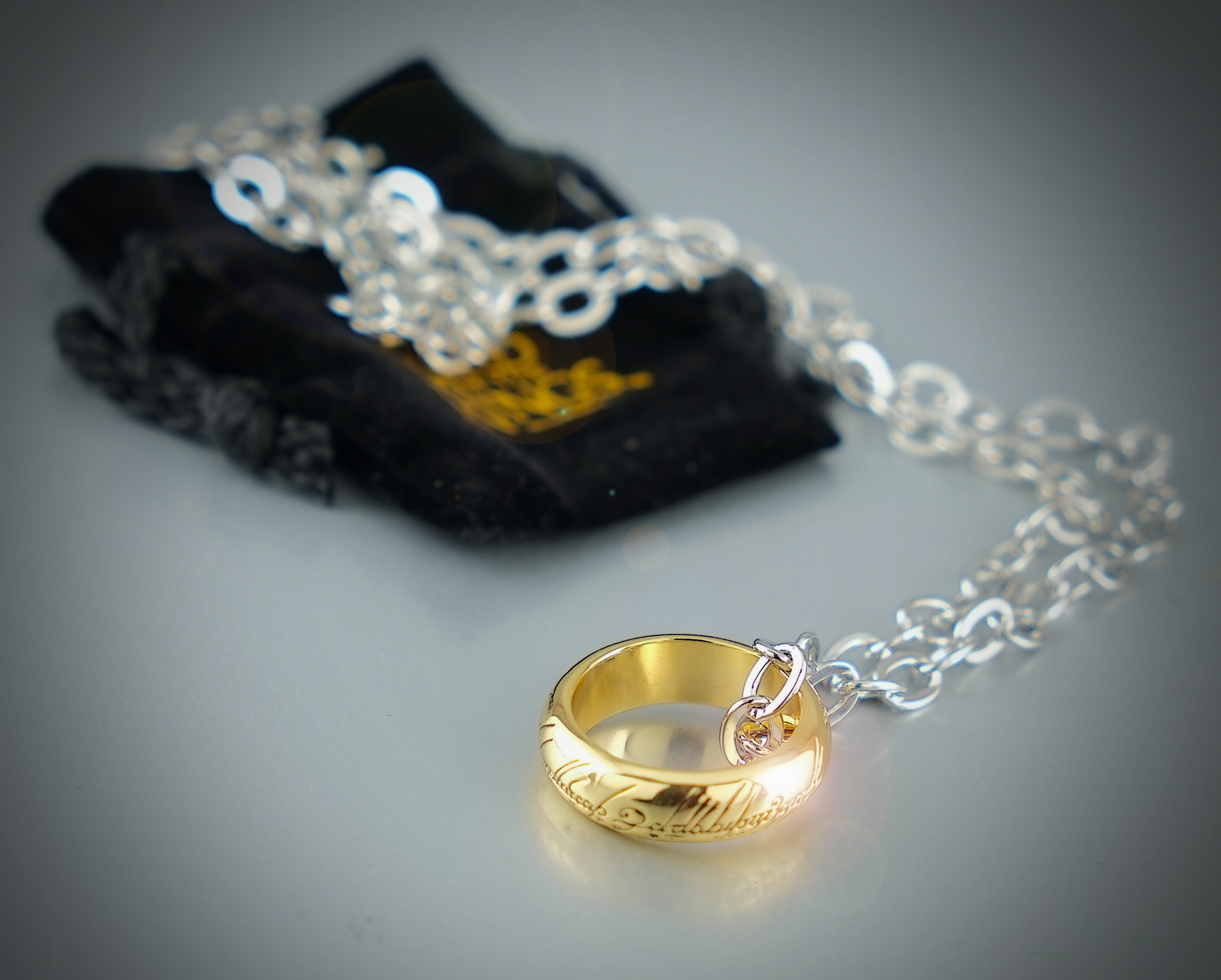 ring01 — Postimages