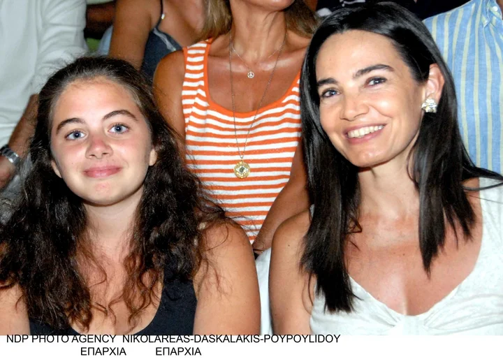 ΕΚΤΑΚΤΟ & ΔΥΣΑΡΕΣΤΟ ΓΕΓΟΝΟΣ : ΠΕΘΑΝΕ ΞΑΦΝΙΚΑ Η ΚΟΡΗ ΤΟΥ ΑΝΤΩΝΗ ΣΑΜΑΡΑ ...