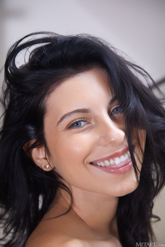 Met Art Party Right Here Lilly Bella high 0086 — Postimages