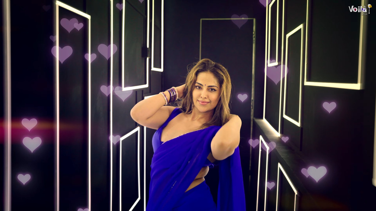 Avika Gor hot Sizzling Sexy Song Showing Big Boobs , Cleavage, Deep Navel in Blue Saree webm ...