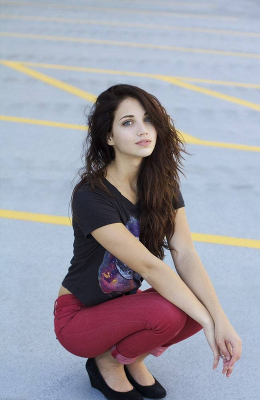 Viewing Profile -> Evie L. Valentine
