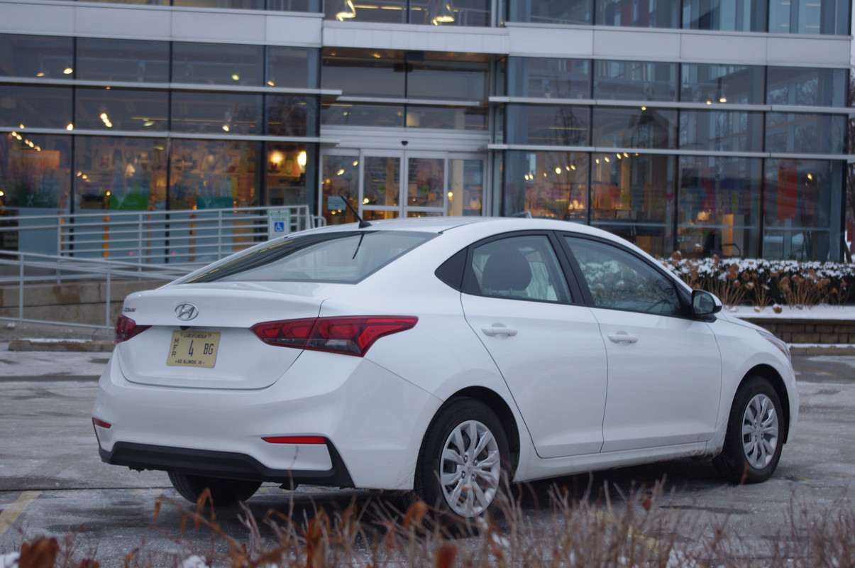 2018 Hyundai Accent SE Review: Bargain Shopping? | CleanMPG