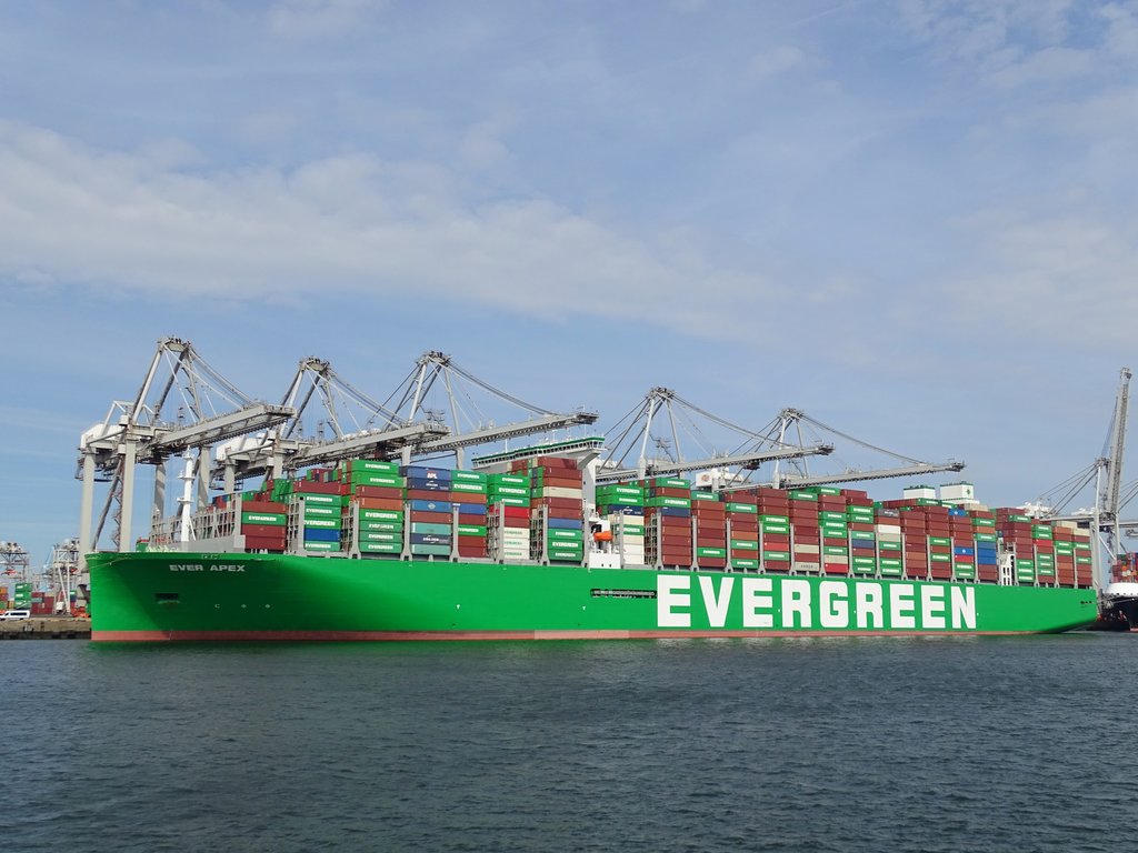 Spotten in De Hoek. - Pagina 639 - SCHEEPVAART FORUM