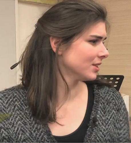 Classify Italian Girl