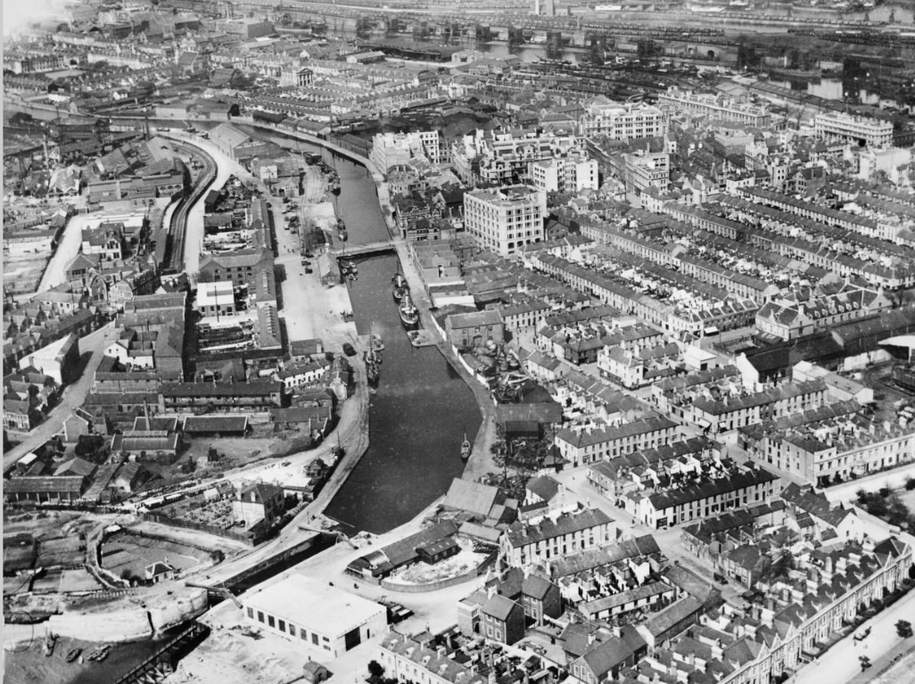 CARDIFF | Townscape 1940s/1950s vs 2018 | SkyscraperCity Forum