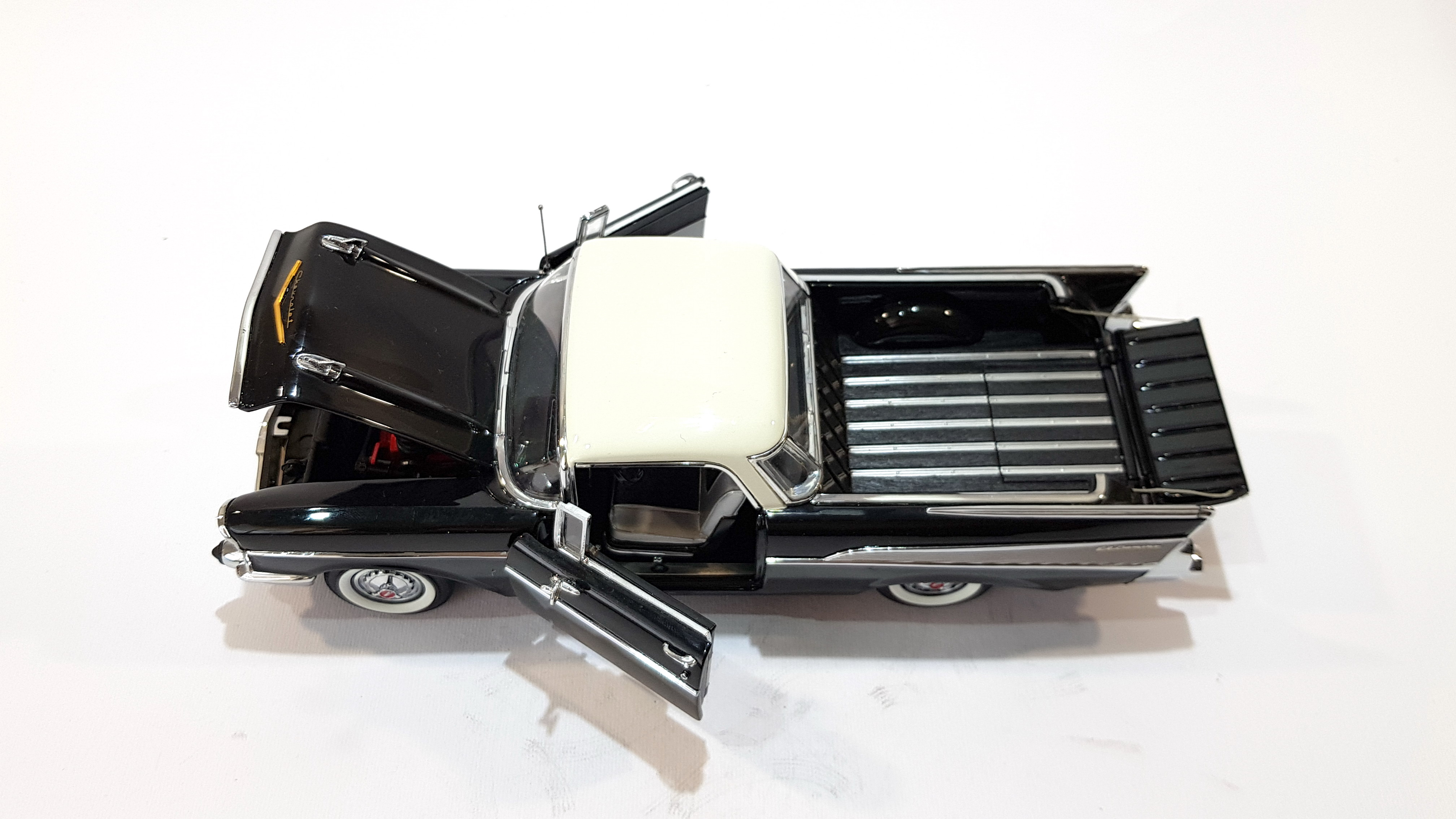 CV57 CMN624 — Postimages