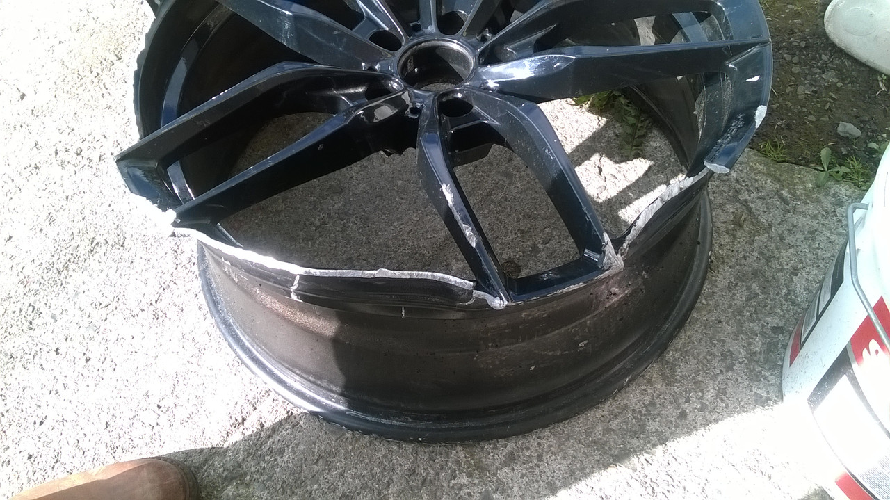 WP 20190509 006 — Postimages