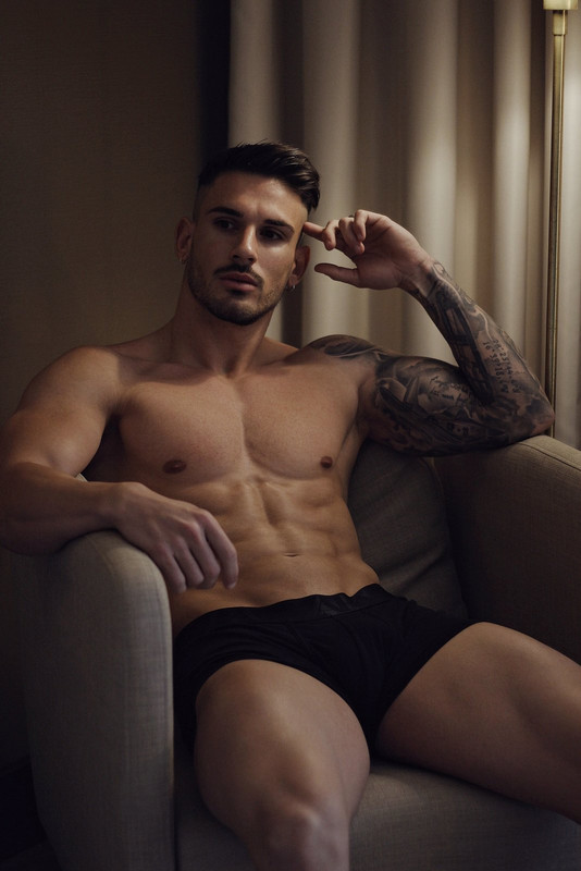 Pedro 02 — Postimages