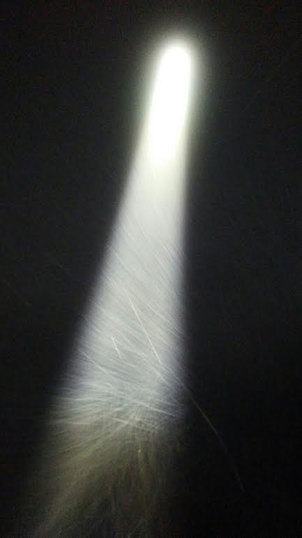 Heavy fog beam video with 14 powerful flashlights. - LED Flashlights ...