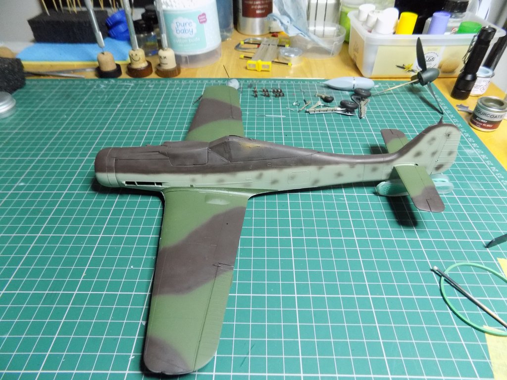 Hasegawa 1/32 FW190D-9 Oskar Romm IV/JG3, Prenzlau, March 1945 ...