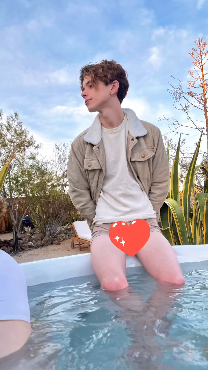 aidan langford 1667777567 — Postimages