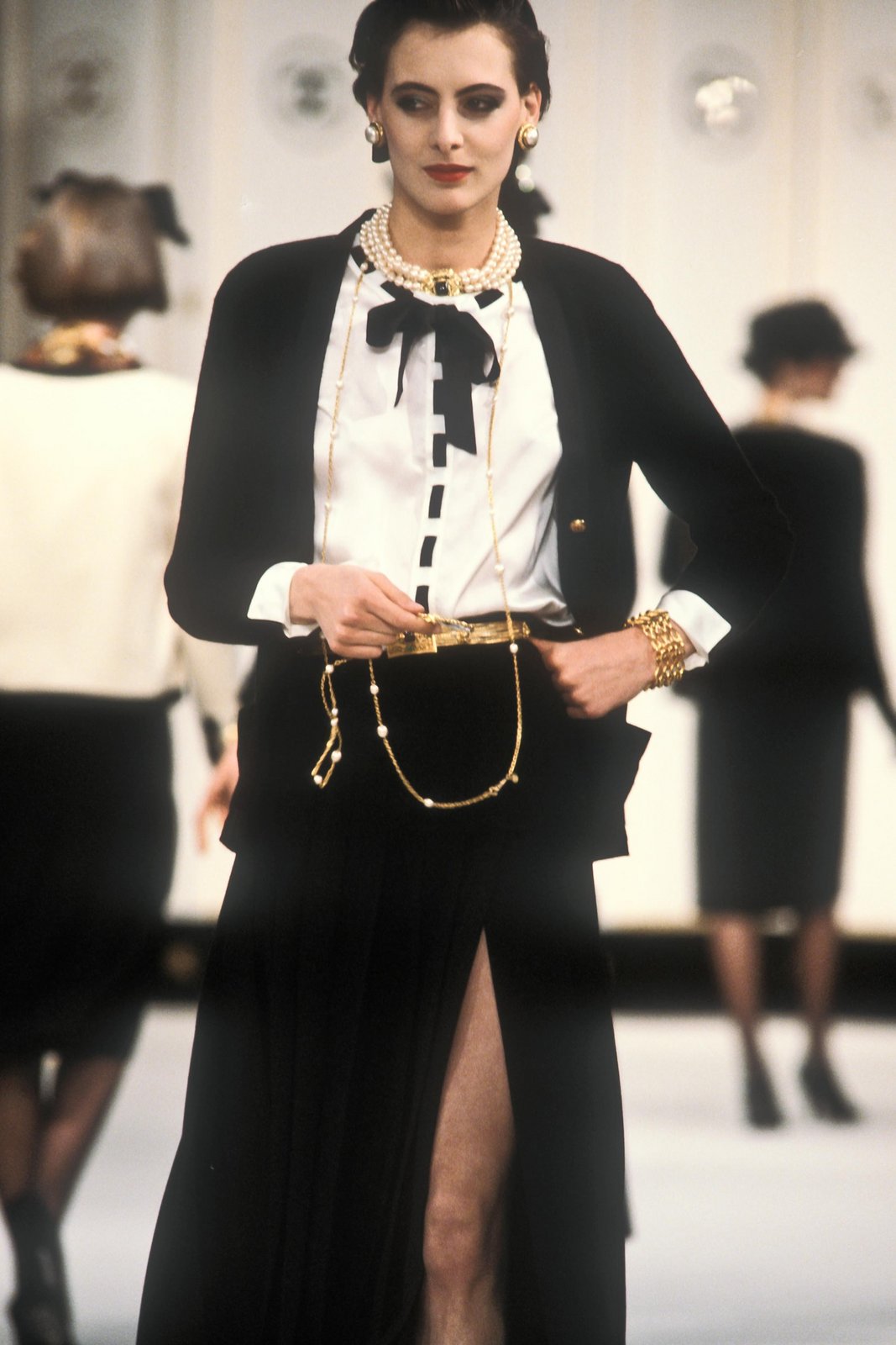 Fashion Classic: CHANEL Fall/Winter 1983 | Lipstick Alley