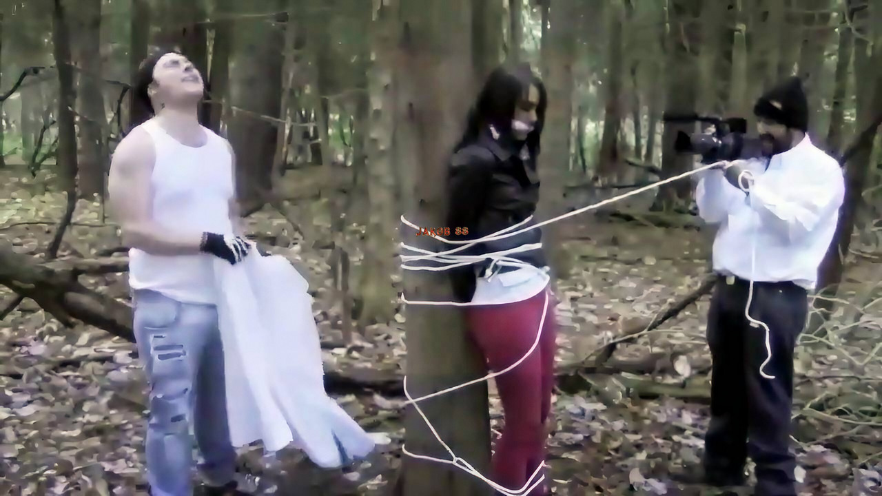 Ashley Williams 4 The Girl With No Name 2017 — Postimages