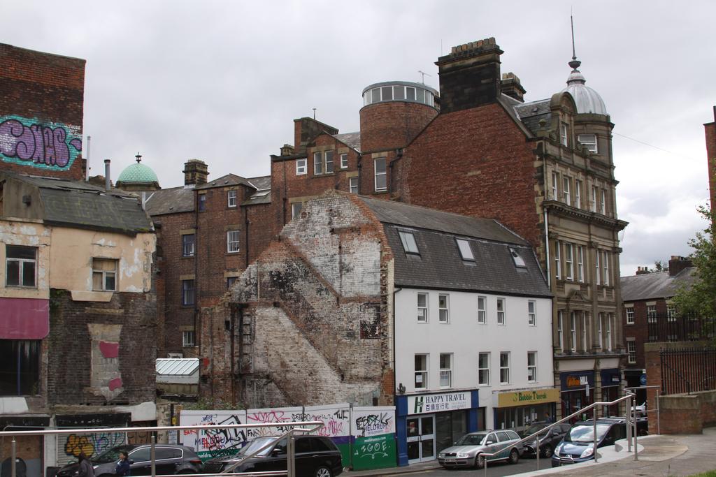 Cross Street, Kard Bar (Tragic fire cost Brian Sandells his life) Re ...