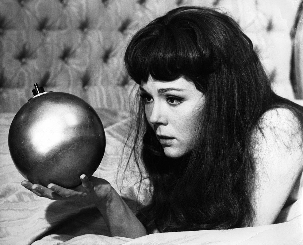 diana rigg p03 — Postimages