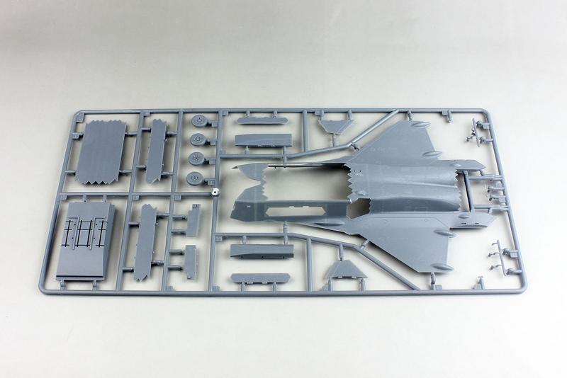 1/72 - Chengdu J-20/S "Mighty Dragon" by DreamModel - J-20 released ...