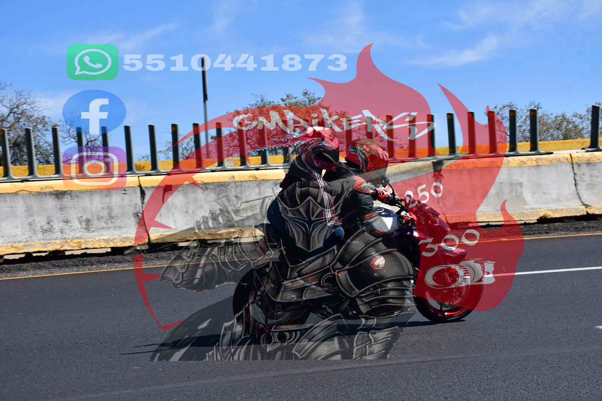 CH2 3061 — Postimages