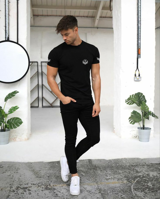 black (1) — Postimages