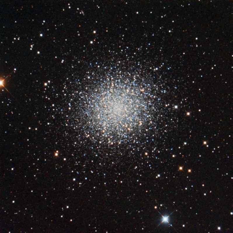 M13 — Postimages