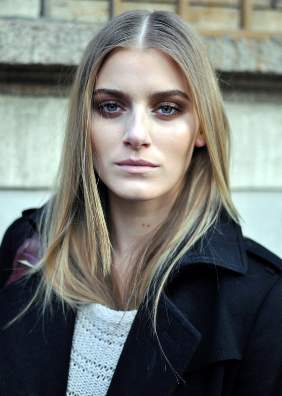 model — Postimages