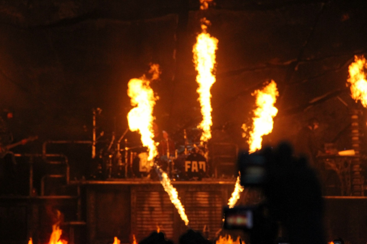 1 (38) — Postimages