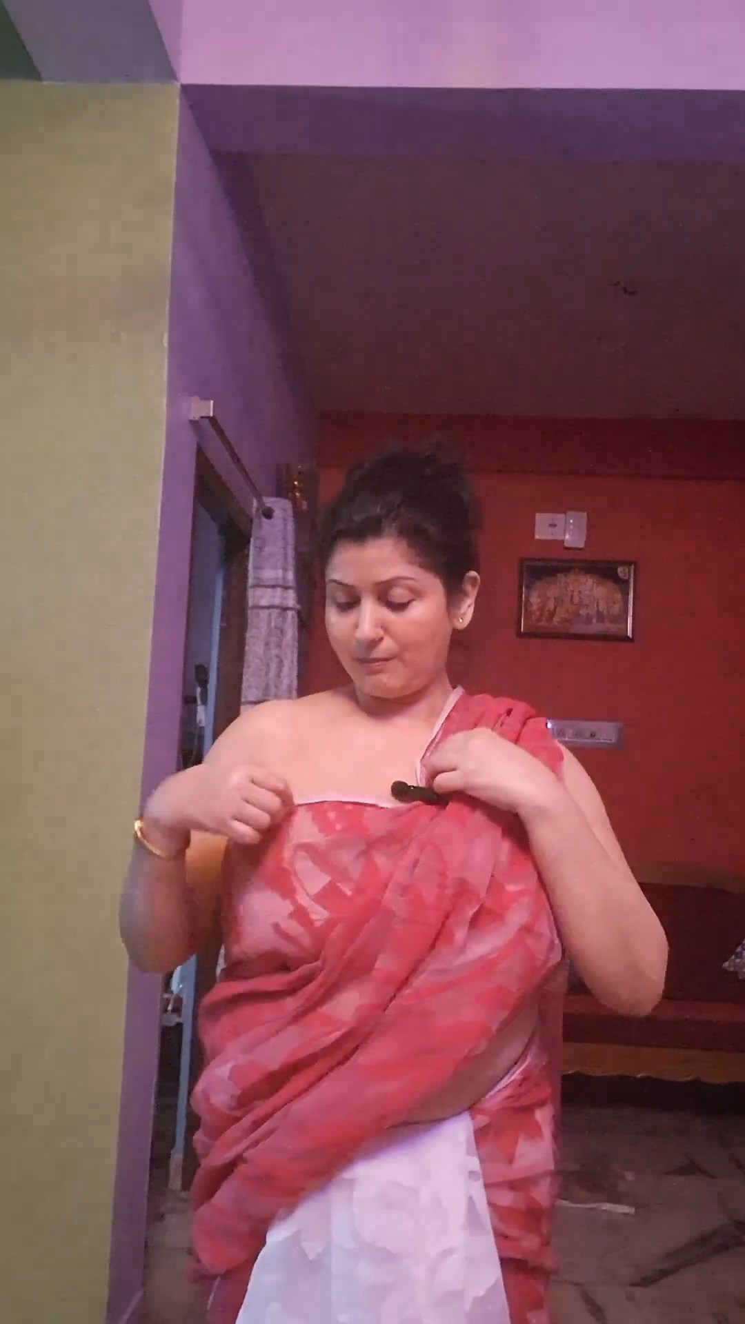 Bengali Busty Fleshy aunty , Huge poping breasts, Navel in red cloth mp4 snapshot 03 12 431 ...