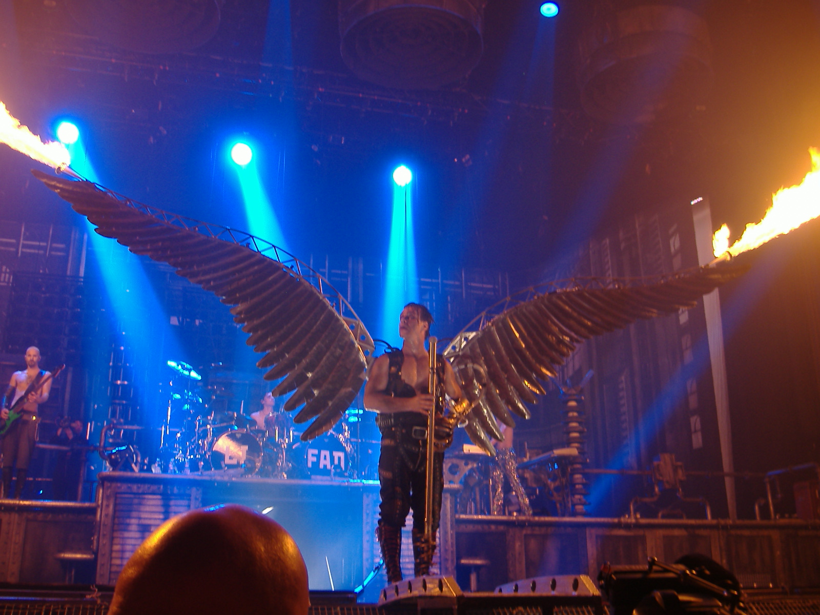 Rammstein 325 — Postimages