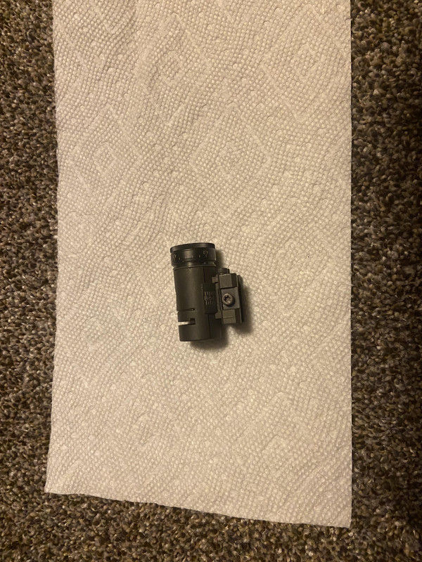 front sight with adjustable aperture — Postimages