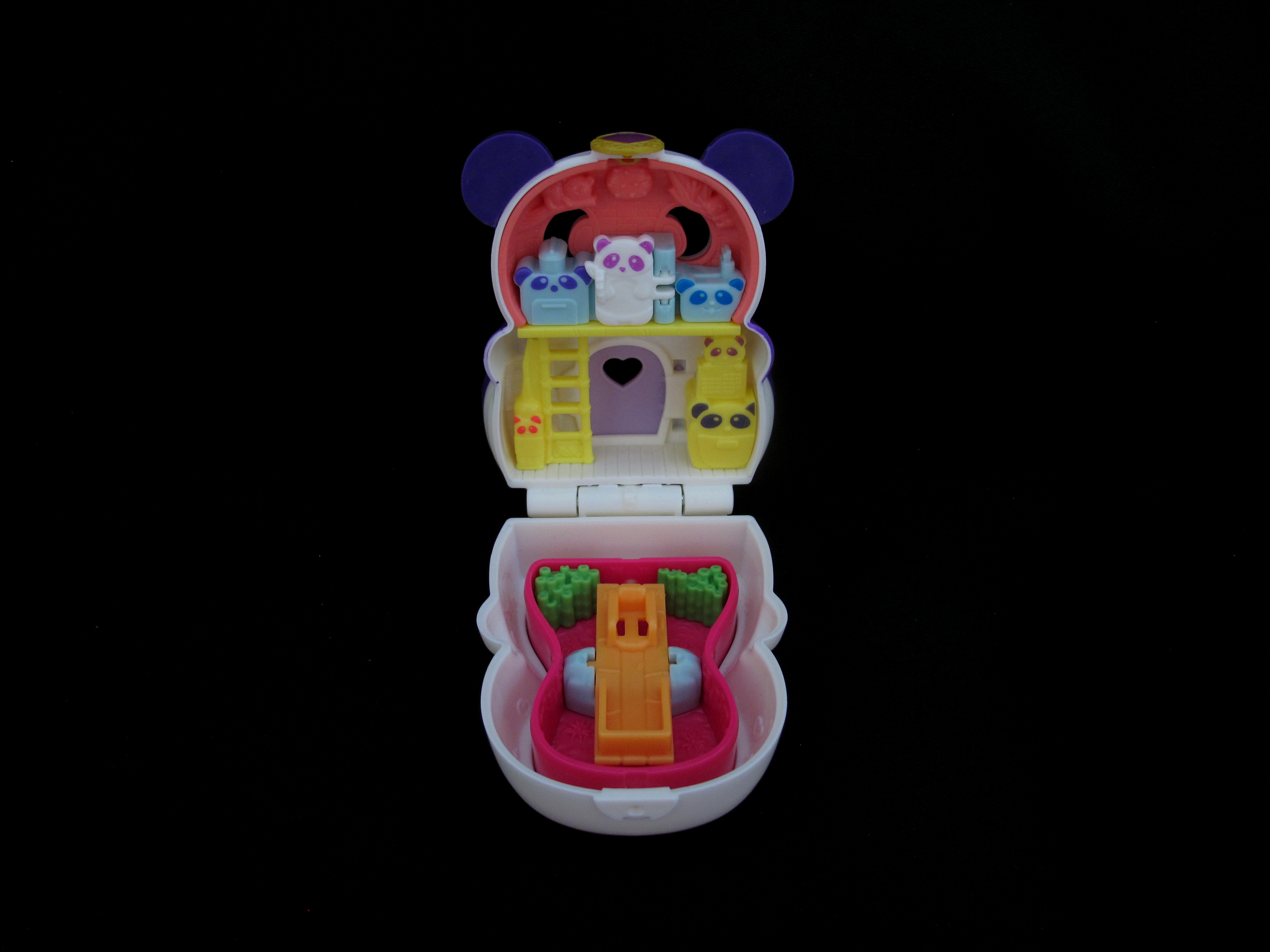 2020 Flip and Find Panda Polly Pocket (2) — Postimages