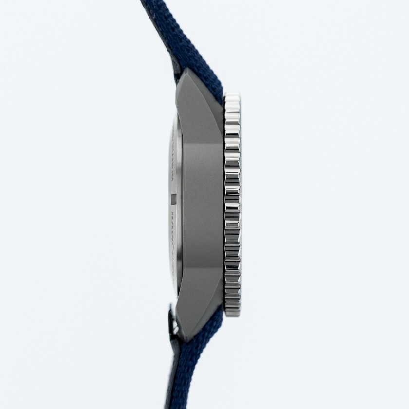 Rado Hyper Chrome Captain Cook Titanium R32501206 6 — Postimages