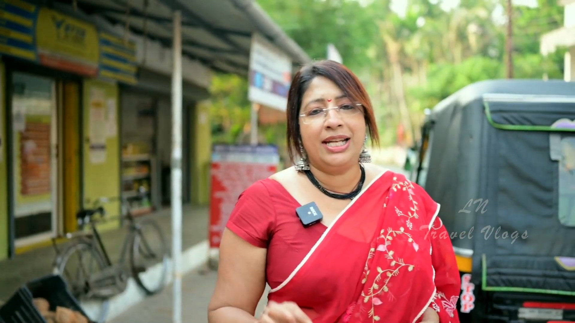 Lekshmi Nair Sexy Huge round Ass Nipple Pokie, Tummy Fold and Navel Compilation mp4 snapshot 05 ...