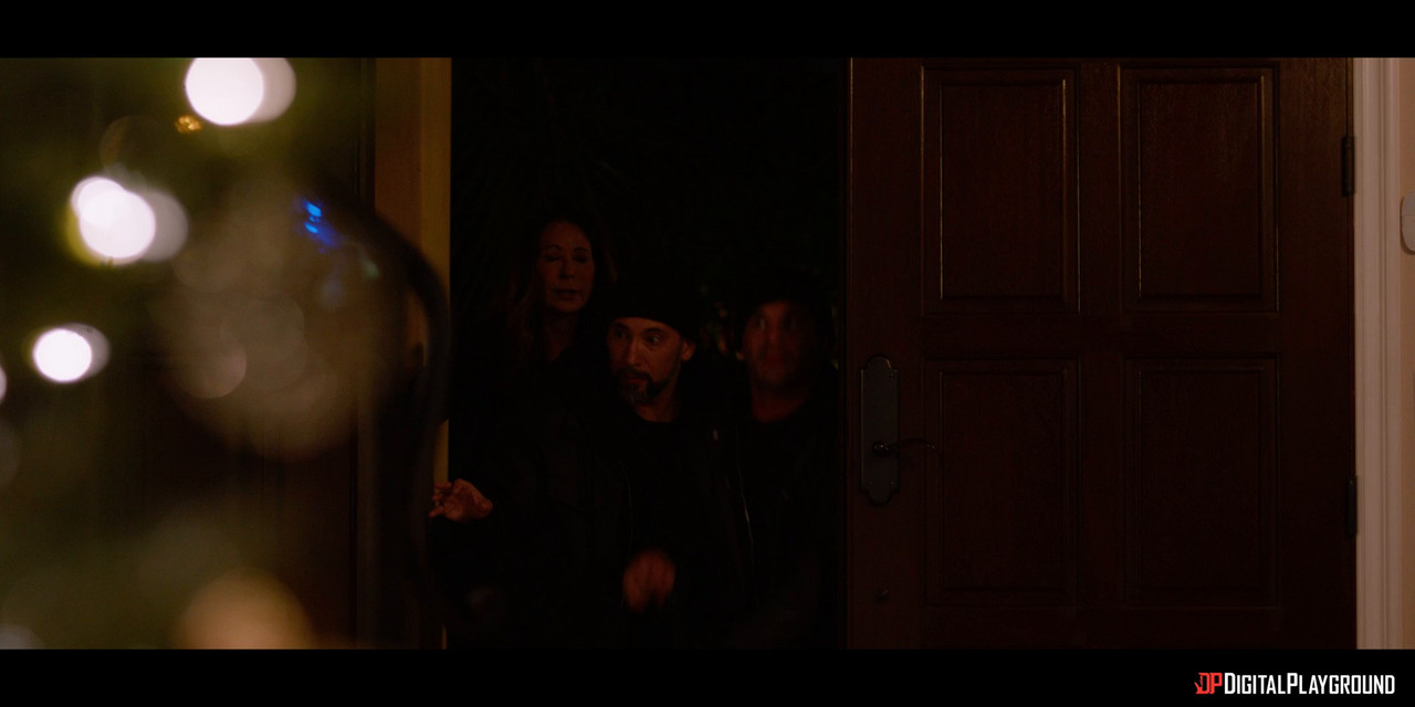 Anna Claire Clouds Katrina Colt The Holdup Episode 3 DIGITALPLAYGROUND mp4 0017 — Postimages