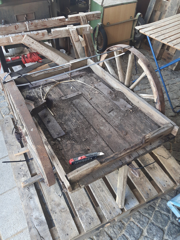 Charette a bras Allemand inconnu MG?