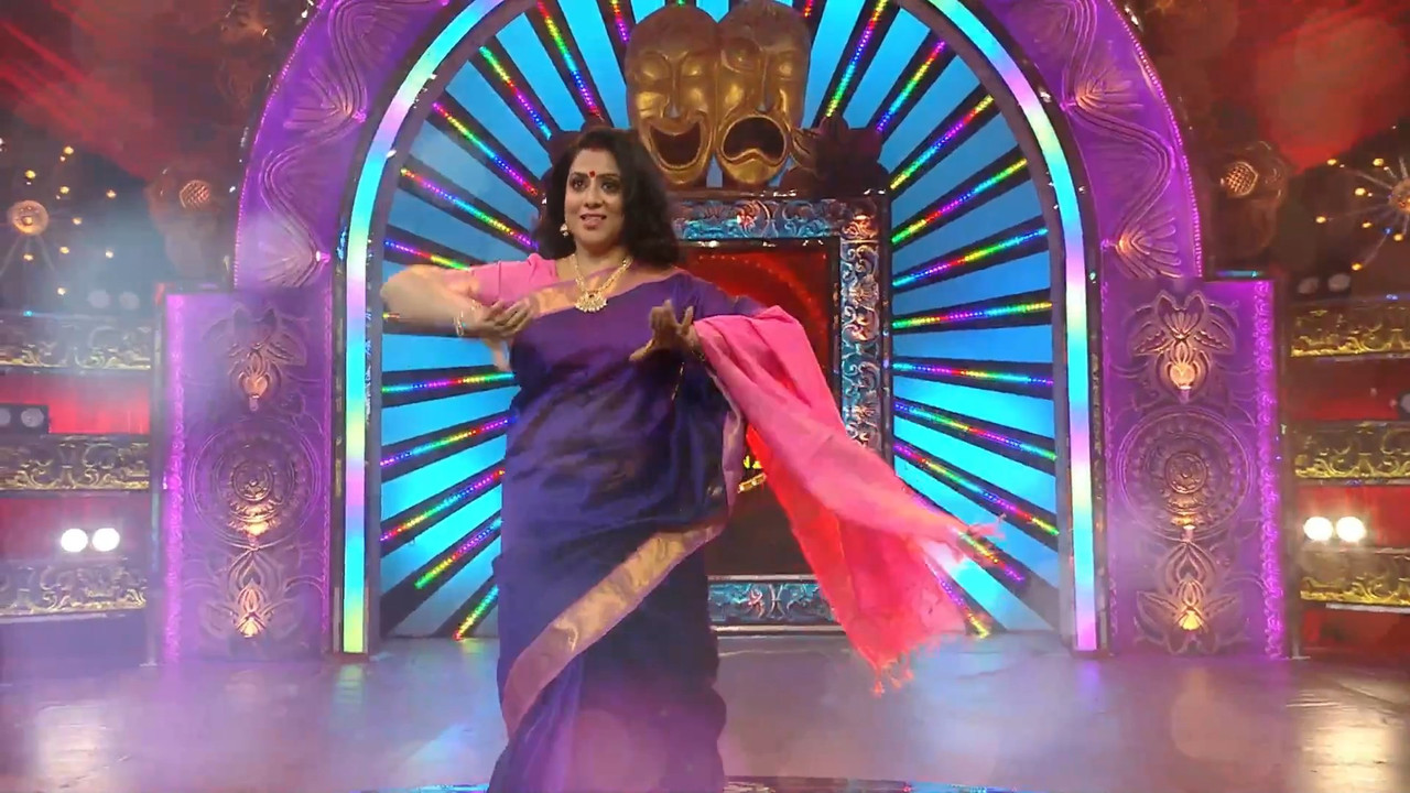 Roopashree Big Navel in pink saree mkv snapshot 02 21 577 — Postimages