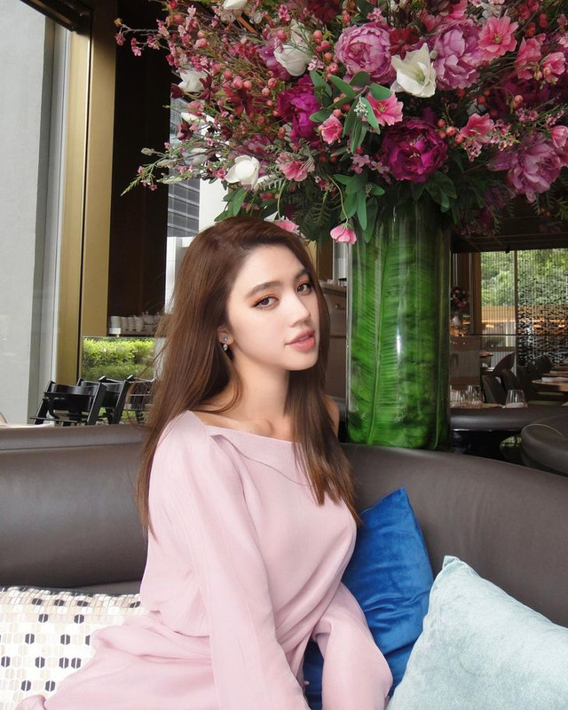 jolienguyennofficialhlen 20 4 — Postimages