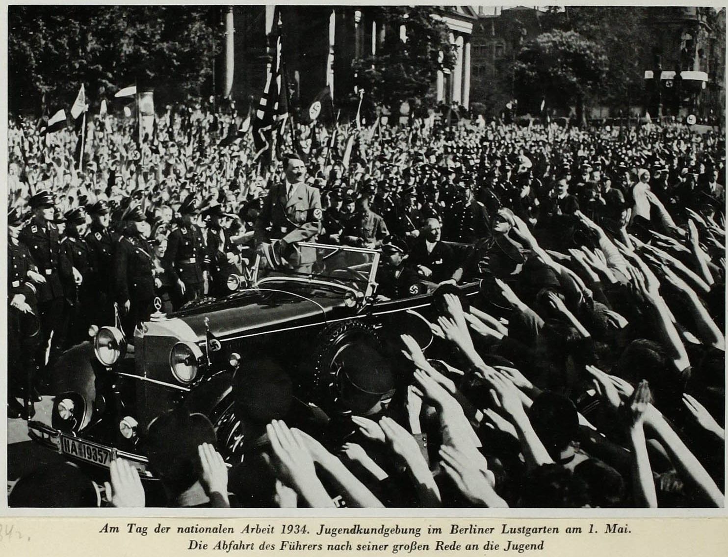 Mercedes 770 of Hitler IIA 19357 — Postimages