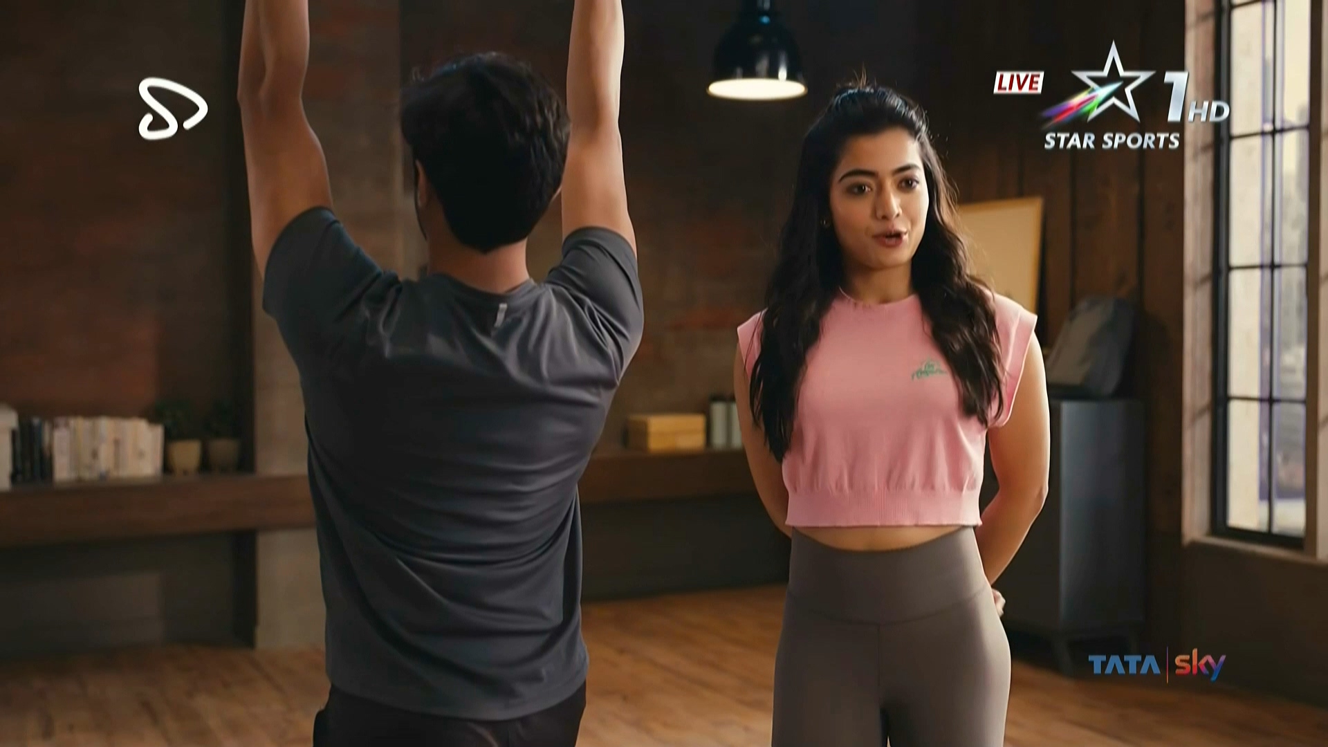 Rashmika Mandanna Macho Ad mp4 20210926 211340 464 — Postimages