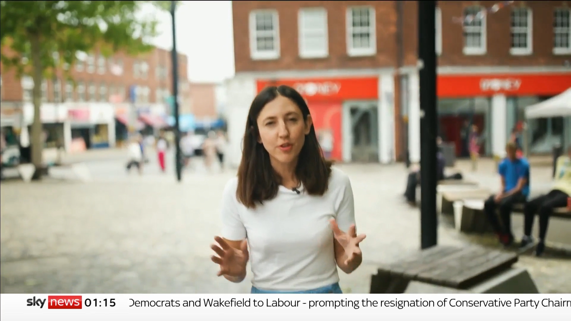 Liz Bates 250622 mp4 snapshot 00 01 060 — Postimages