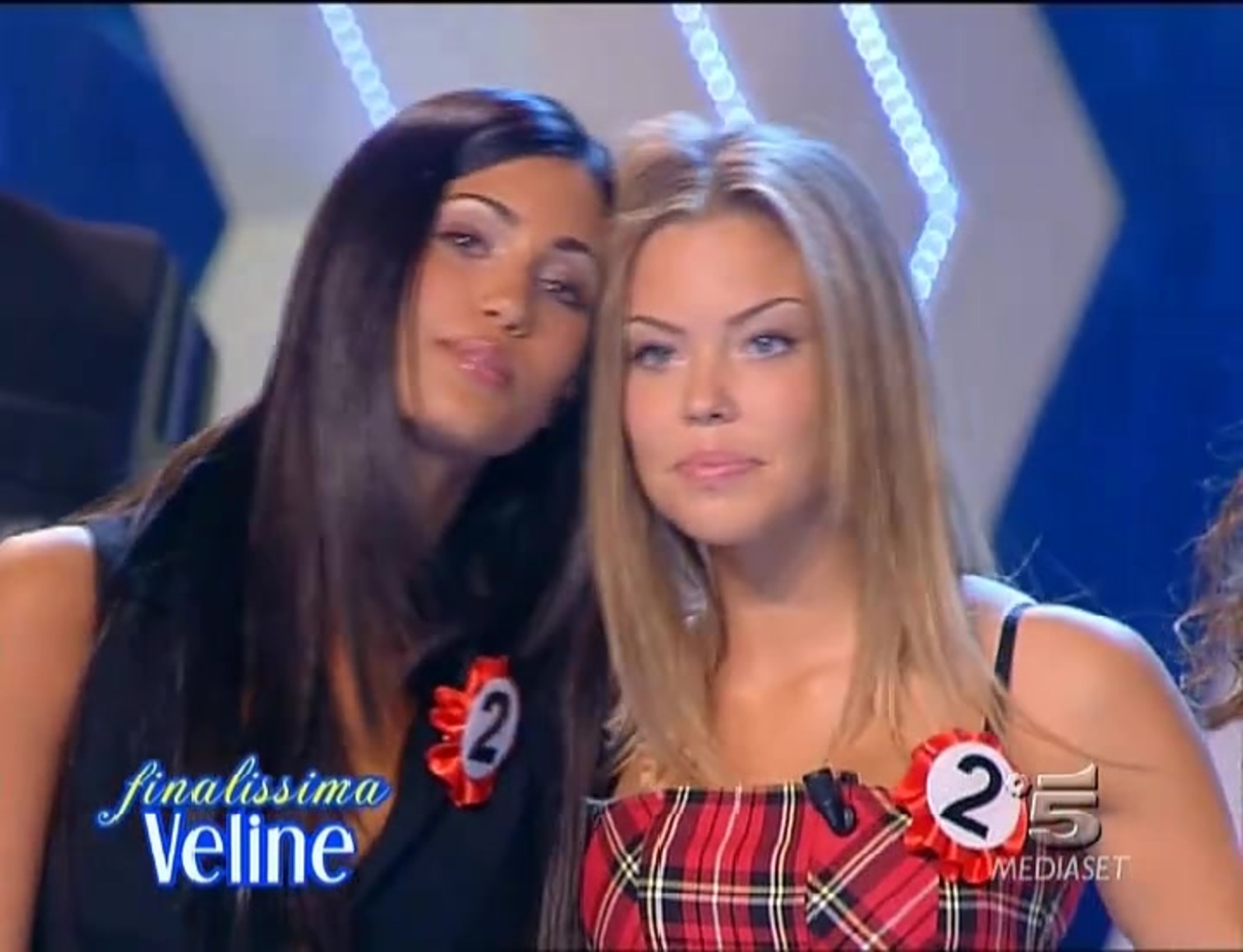 Federica& Costanza 2008 09 18 Le nuove veline 018 — Postimages