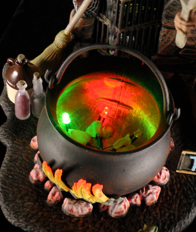 Aurora Witch 2024 build inside pot — Postimages