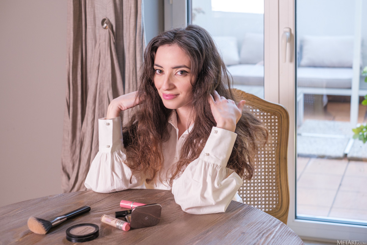 Set Lush Curves Lainet high 0009 — Postimages