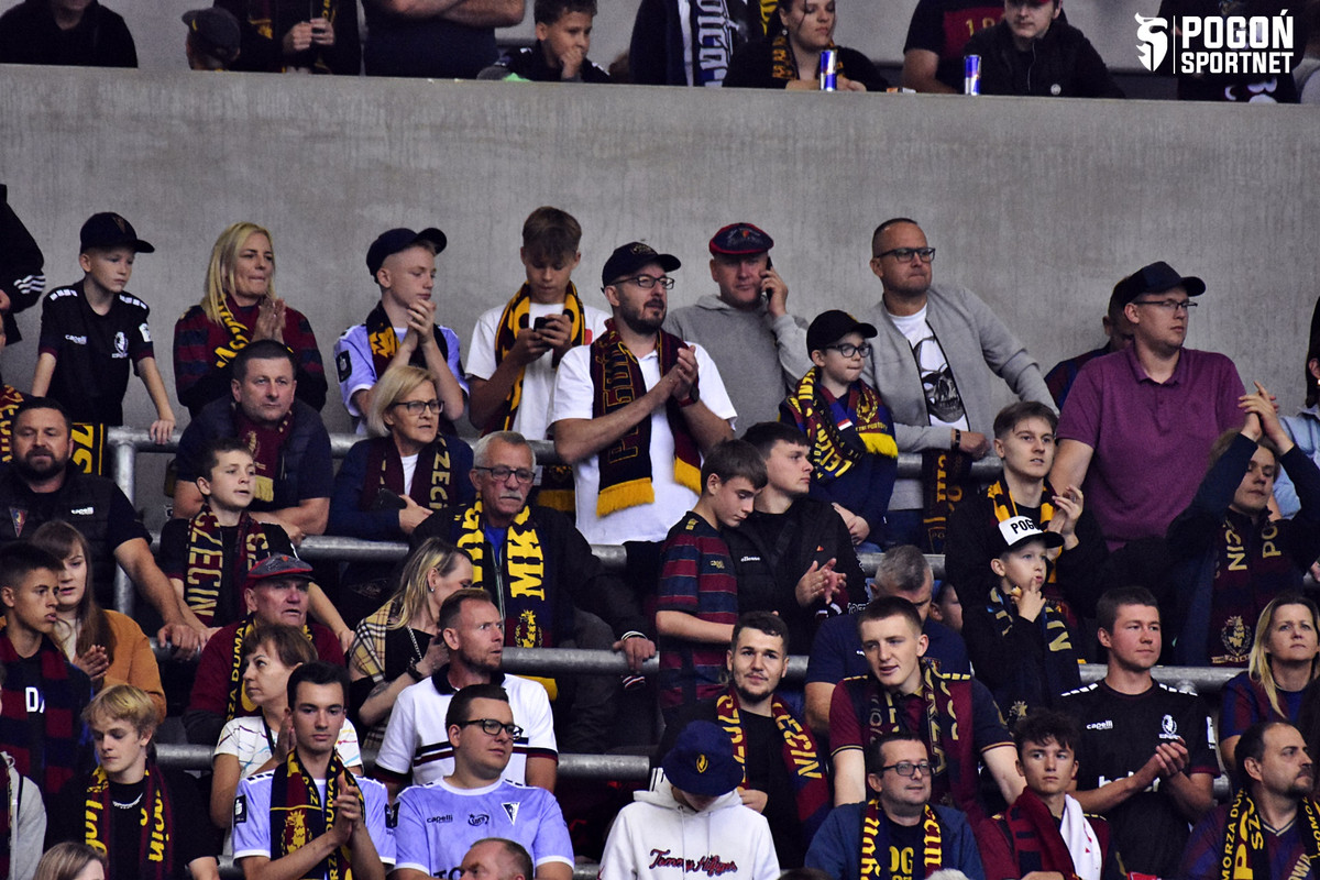 20231001 210 — Postimages